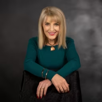 Helen Robinett - Connection and Influence Coach - Engenesis